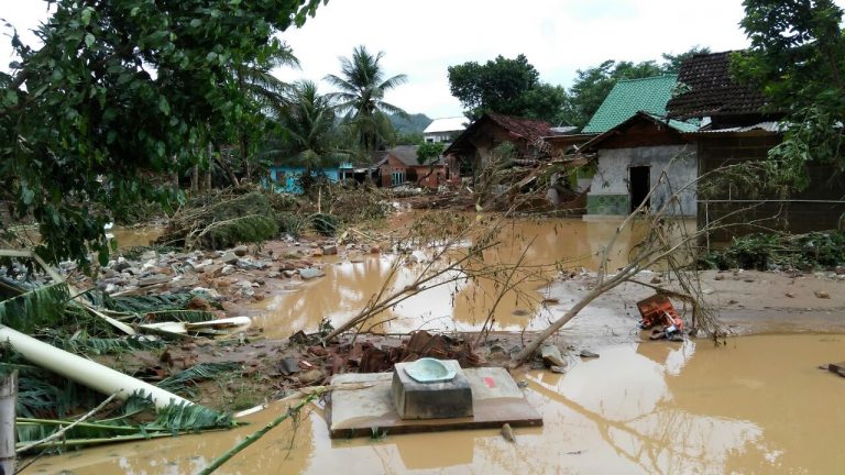 Potensi Banjir, Longsor, Puting Beliung Tinggi - Pacitanku