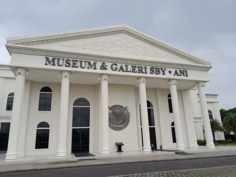 Jalan-jalan ke Museum dan Galeri SBY-Ani Pacitan, Jejak Cinta Abadi dan ...