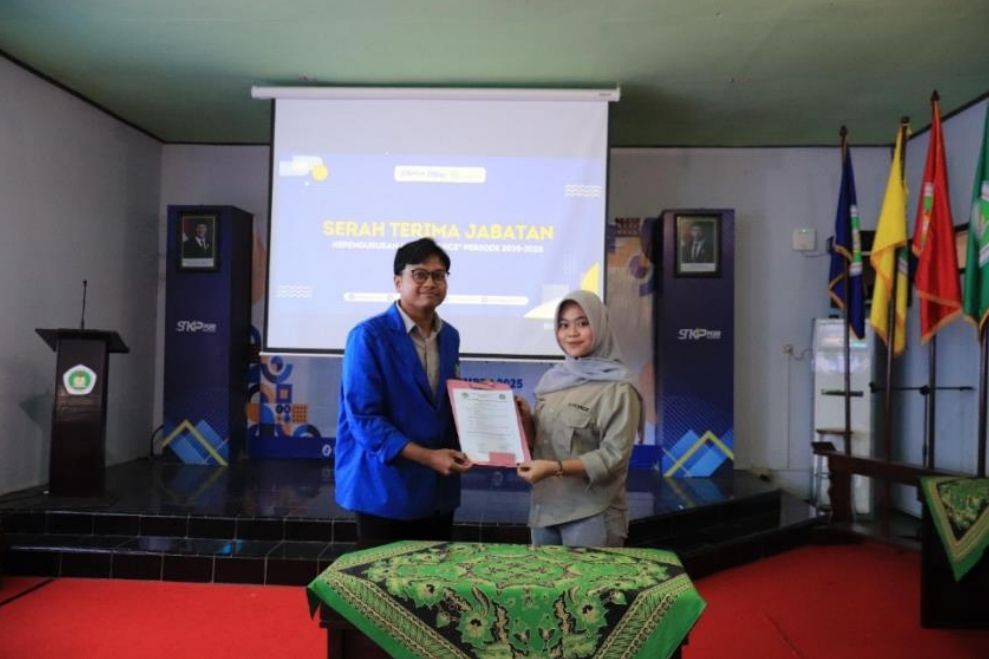 Rayhan Narajati Resmi Nahkodai HMP PBI STKIP PGRI Pacitan